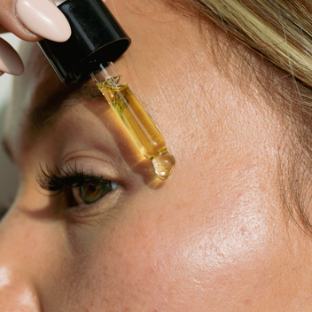 Amandine Sol Botanicals - Simplify Your Skincare Routine